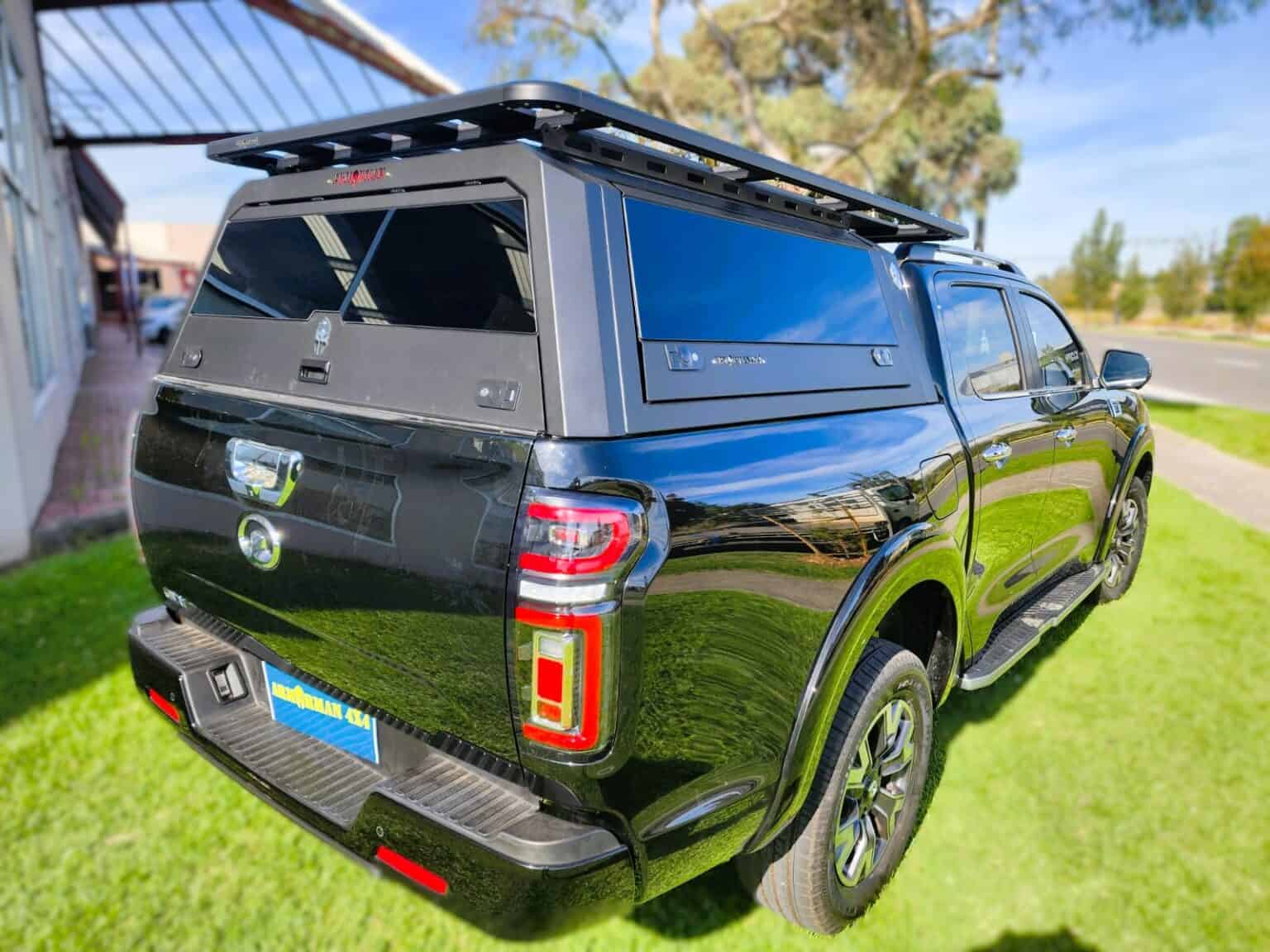 Solid side glass tub canopy for GWM – ARMORMAN4X4 – Armorman 4×4